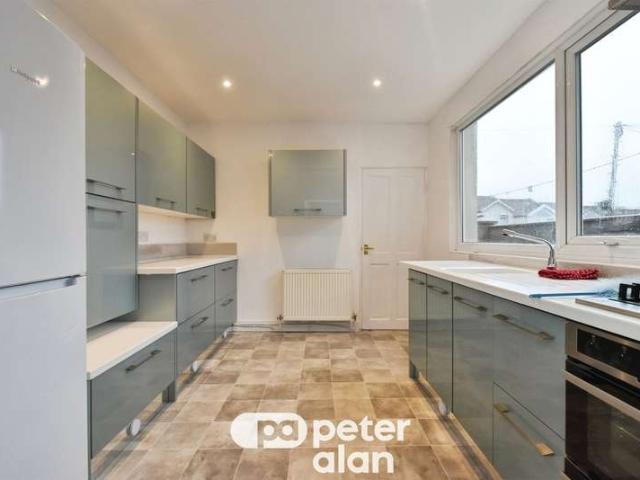 3 Bedroom End Of Terrace House