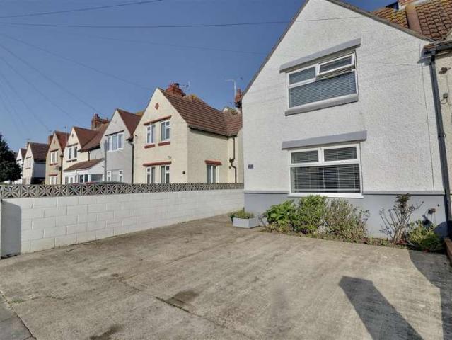 3 Bedroom End Of Terrace House