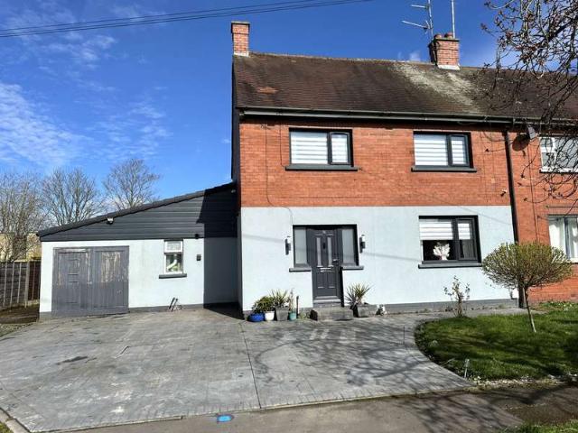 3 Bedroom End Of Terrace House