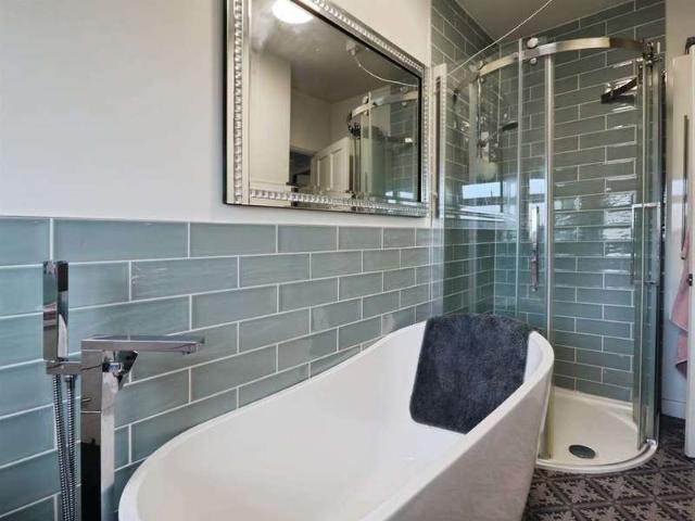 3 Bedroom End Of Terrace House