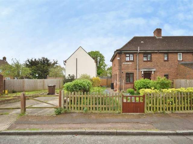 3 Bedroom End Of Terrace House