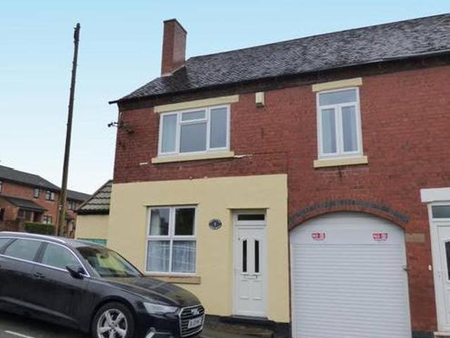 3 bedroom end of terrace house for rent in 1 Cross Street Cheslyn Hay WS6 7DT WS6