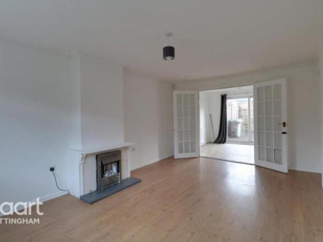 3 bedroom end of terrace house for rent in Colmon Walk, Nottingham, NG5