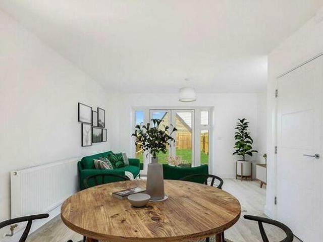 3 Bedroom End Of Terrace House For Rent In Cooke Road
