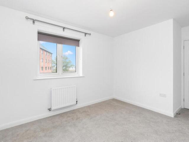 3 bedroom end of terrace house for rent in Cachena Gardens, Milton Keynes, Buckinghamshire, MK8
