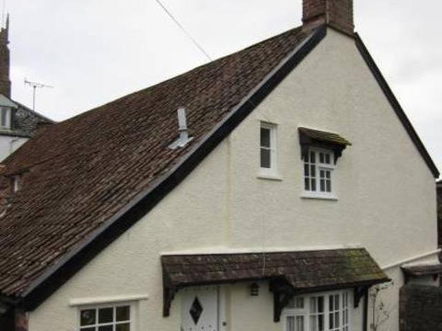 3 bedroom end of terrace house for rent in Church Street Dunster TA24