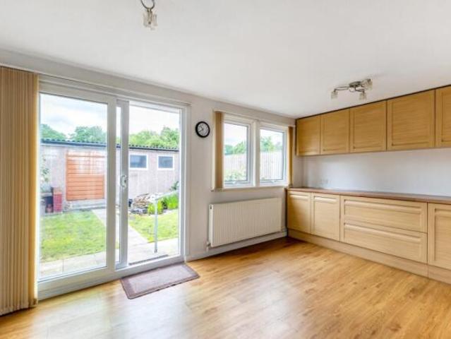 3 bedroom end of terrace house for rent in Charlton Road Enfield N9