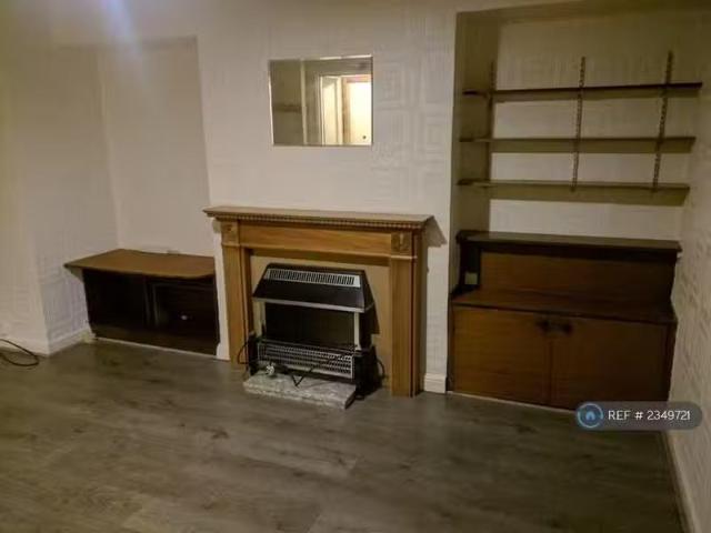 3 bedroom end of terrace house for rent in Audley Road, Birmin.