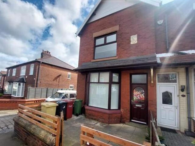 3 Bedroom End Of Terrace House For Rent In Bolton
