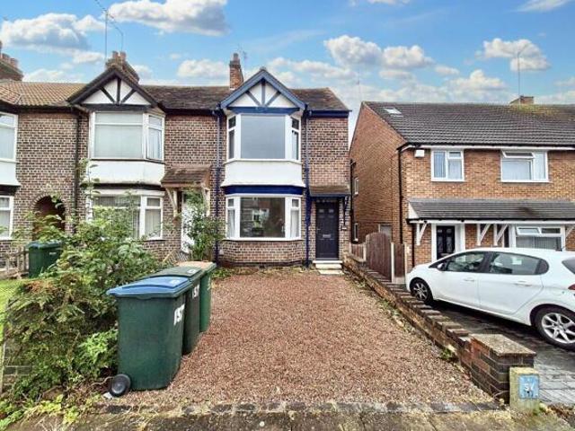 3 bedroom end of terrace house for rent in Beanfield Avenue, Coventry, CV3