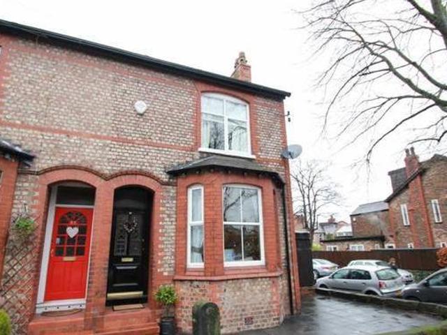 3 bedroom end of terrace house for rent in Beech Road Hale WA15 9HX WA15