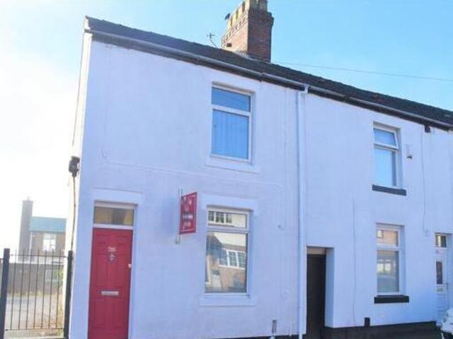 3 Bedroom End Of Terrace House For Rent In Bucknall