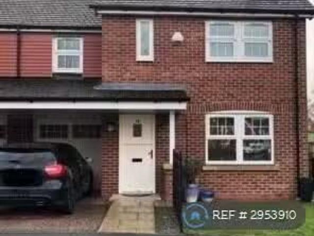 3 bedroom end of terrace house for rent in Galloway Green, Con.