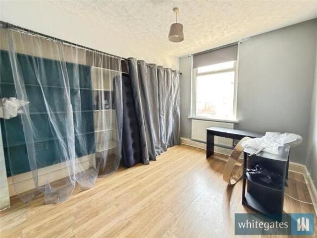 3 bedroom end of terrace house for rent in Grace Road, Liverpool, Merseyside, L9