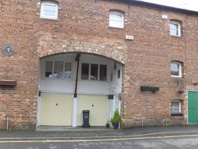 3 bedroom end of terrace house for rent in Granary Court Church Street Market Rasen LN8