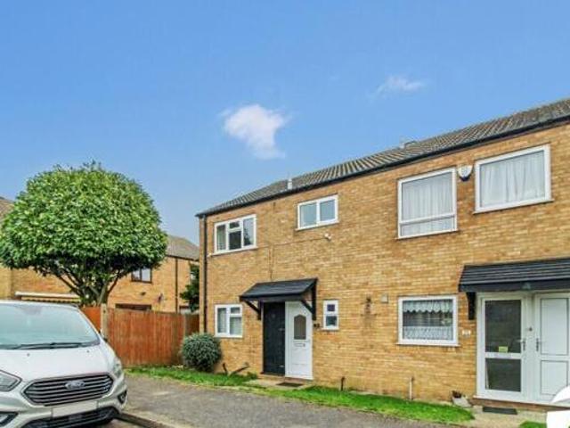 3 Bedroom End Of Terrace House For Rent In Gravesend, Kent