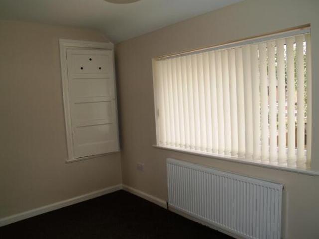 3 bedroom end of terrace house for rent in Dolphin Lane, Acocks Green, Birmingham, B27