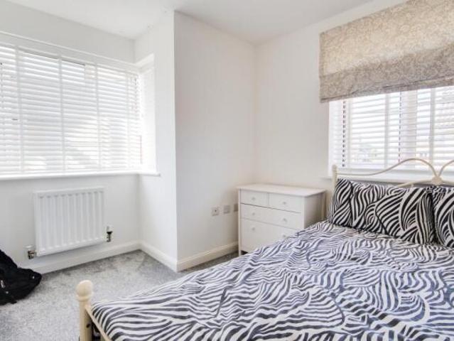 3 bedroom end of terrace house for rent in Donaldson Drive, Brockworth, Gloucester, GL3