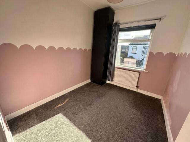 3 bedroom end of terrace house for rent in Denton Road, Bolton, BL2