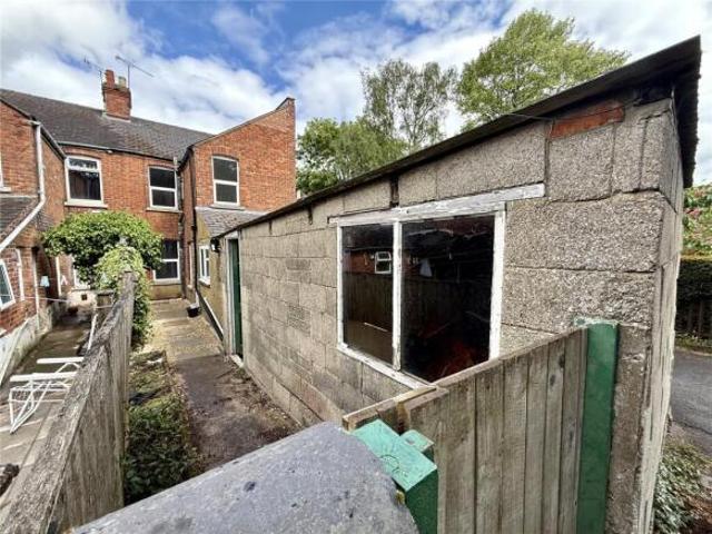 3 bedroom end of terrace house for rent in Durham Street, Swindon, Wiltshire, SN1