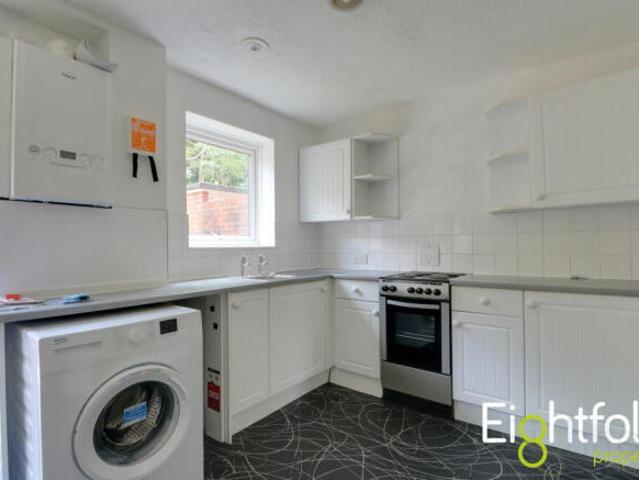 3 bedroom end of terrace house for rent in Egginton Road, Brighton, BN2