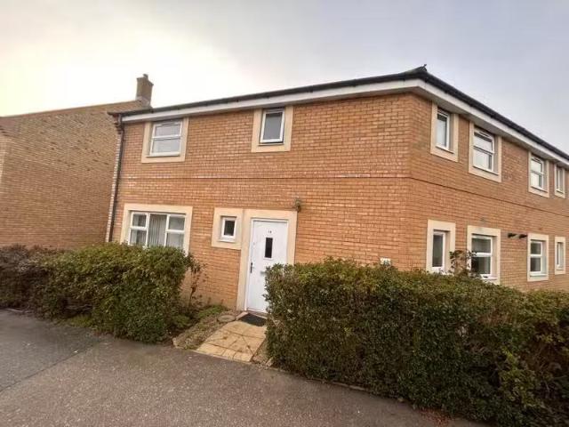 3 bedroom end of terrace house for rent in Foxhollow, CB23