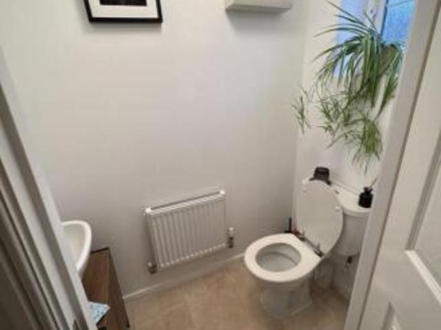 3 bedroom end of terrace house for rent in Fulmen Close, Lincoln, LN1