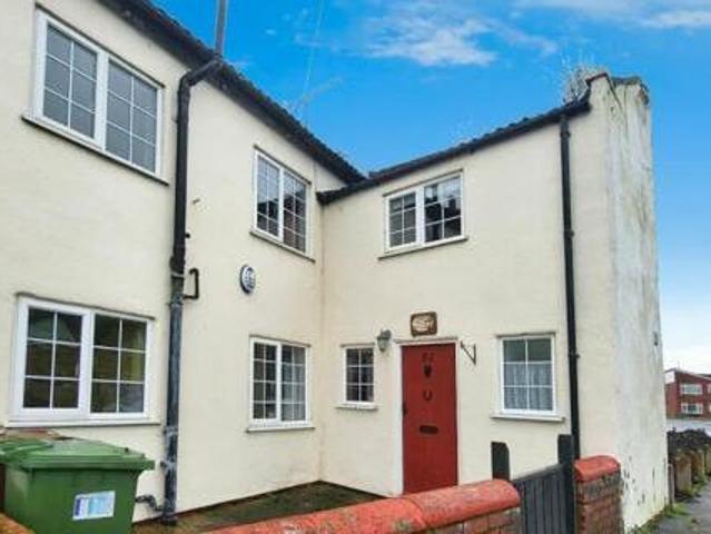 3 Bedroom End Of Terrace House For Rent In Knottingley, West Yorkshire