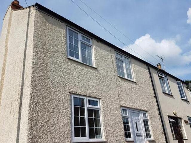 3 Bedroom End Of Terrace House For Rent In Kemerton