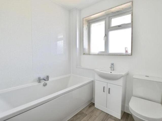 3 bedroom end of terrace house for rent in King Edward Close, Bristol, BS14