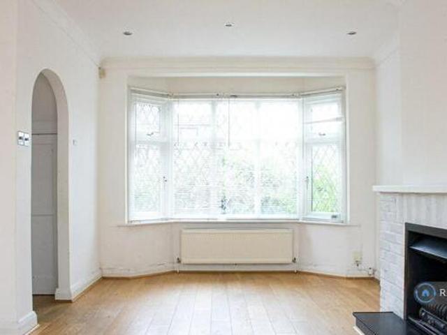 3 Bedroom End Of Terrace House For Rent In Kingston Upon Thames