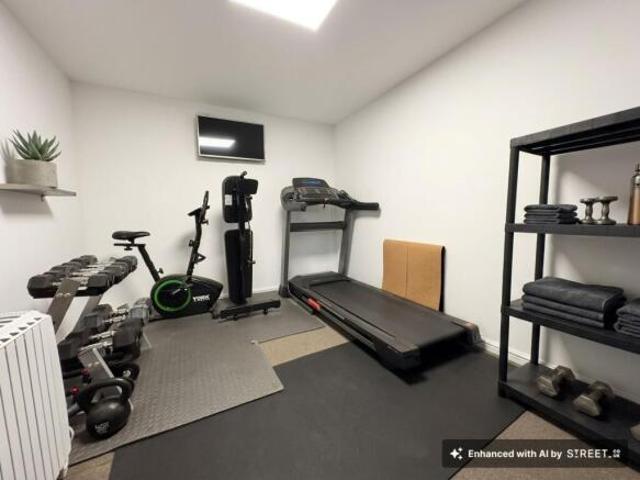 3 bedroom end of terrace house for rent in Horfield, Emerson Square, BS7 0PP, BS7