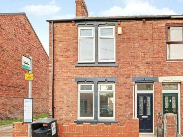 3 bedroom end of terrace house for rent in Hallgarth View High Pittington Durham DH6