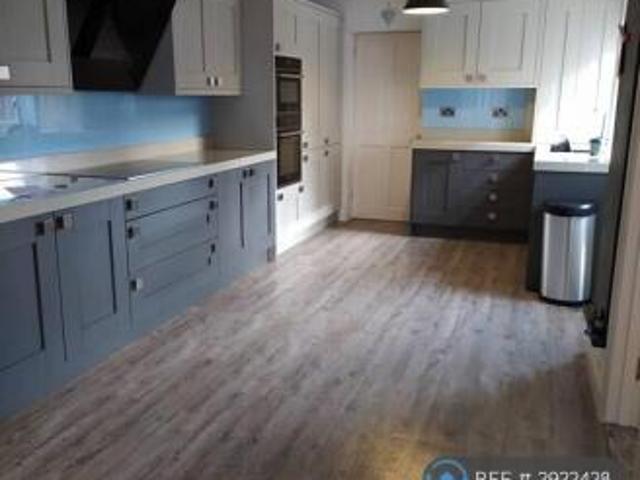 3 bedroom end of terrace house for rent in Hart Street, Chelmsford, CM2