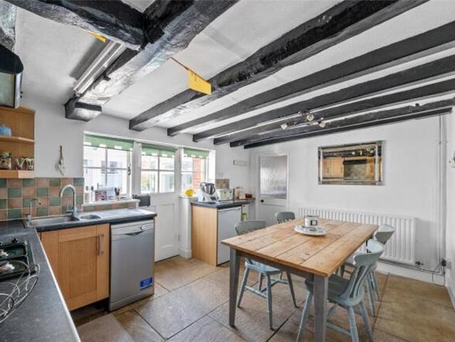3 bedroom end of terrace house for rent in High Street, Westerham, TN16
