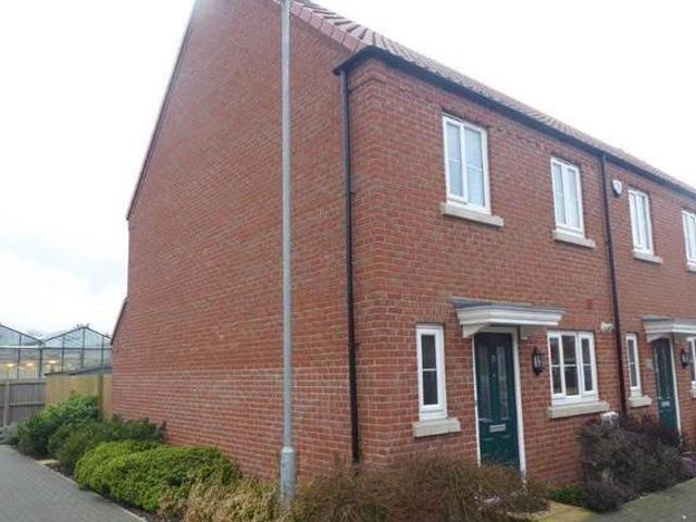 3 bedroom end of terrace house for rent in Humber Drive Spalding PE11