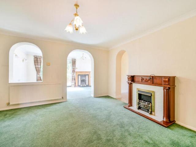 3 bedroom end of terrace house for rent in Hunting Gate Mews, Sutton, SM1