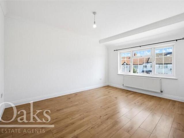3 bedroom end of terrace house for rent in Longthornton Road, Streatham Vale, SW16