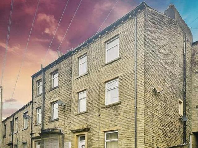 3 Bedroom End Of Terrace House For Rent In Longwood, Huddersfield