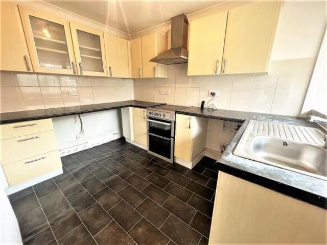 3 bedroom end of terrace house for rent in Lewins Walk, Bursledon, Southampton, SO31