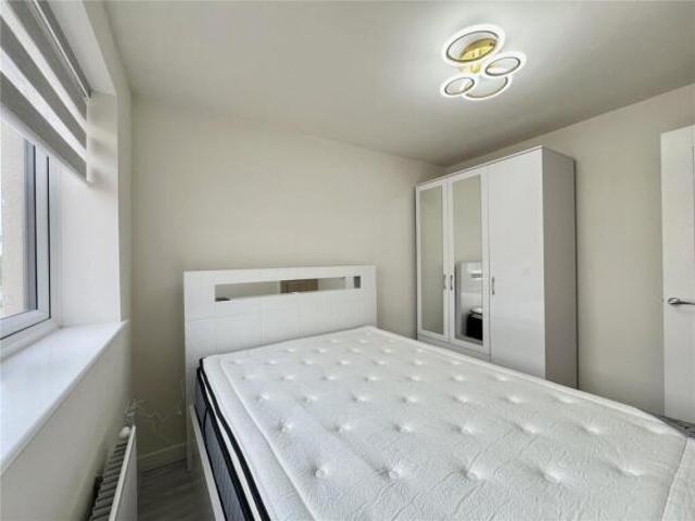 3 bedroom end of terrace house for rent in Manor Drive, Peterborough, Cambridgeshire, PE4