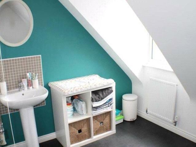 3 bedroom end of terrace house for rent in Middlesex Road, West Midlands, CV3