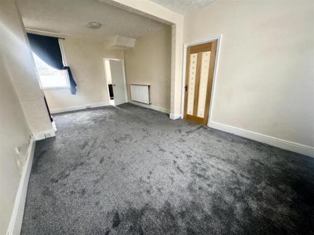 3 bedroom end of terrace house for rent in Midland Street, Sheffield, S1