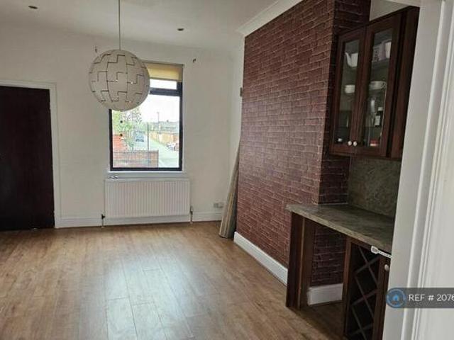 3 Bedroom End Of Terrace House For Rent In Normanton