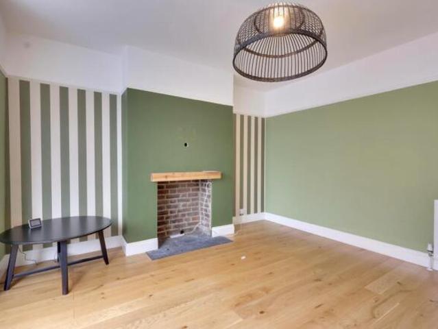 3 bedroom end of terrace house for rent in Northover Road, Baffins Unfurnished, PO3