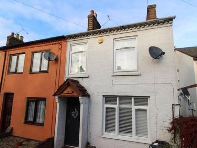 3 bedroom end of terrace house for rent in Napier Street Fenny Stratford MK2