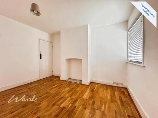 3 bedroom end of terrace house for rent in New Road Ditton ME20