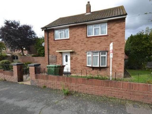 3 bedroom end of terrace house for rent in Sabina Road Chadwell St Mary RM16