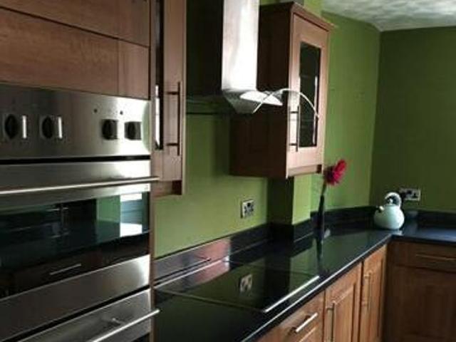 3 Bedroom End Of Terrace House For Rent In Salford