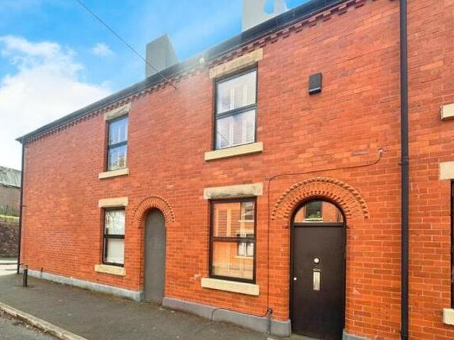 3 Bedroom End Of Terrace House For Rent In Salford, Greater Manchester